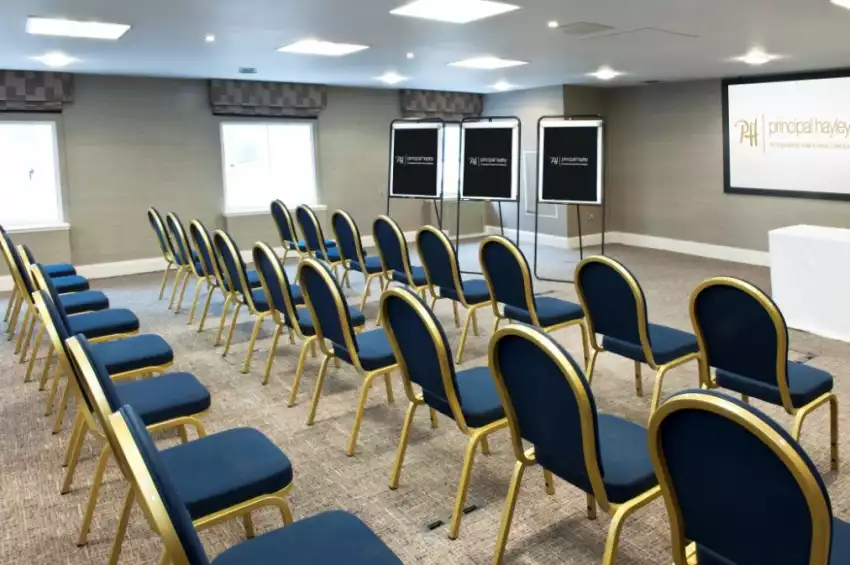 Covent Garden Suite & Boardrooms, De Vere Grand Connaught Rooms