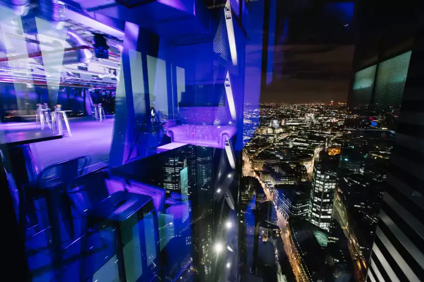 Landing Forty Two at The Leadenhall Building , Landing Forty Two ...